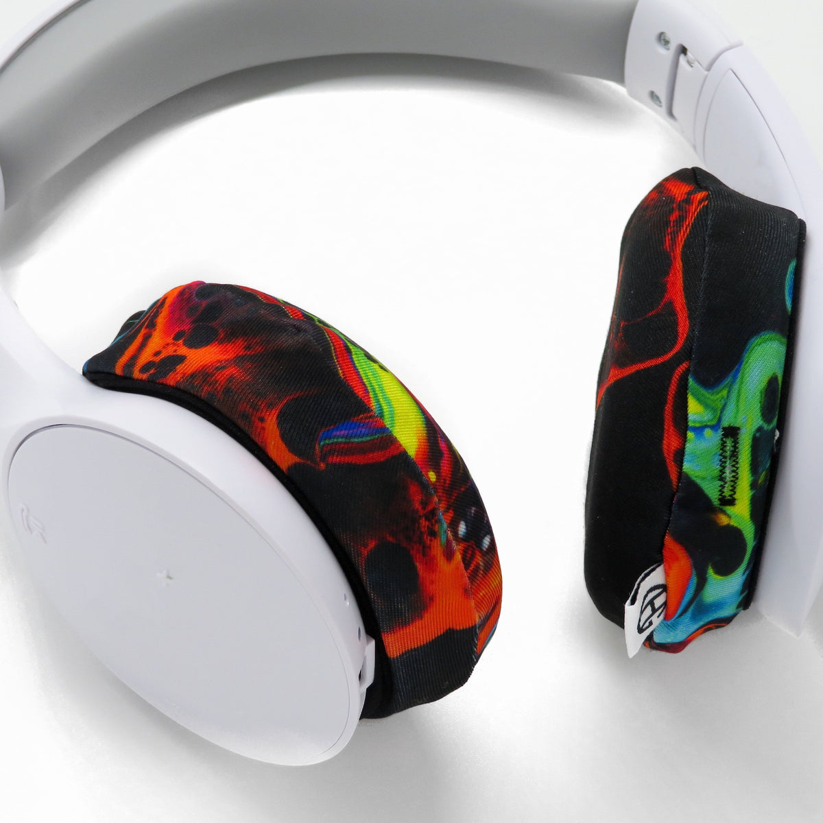 Splash sweat proof headphone covers by GymHugz – EarHugz®